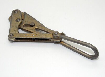 Cable Pullers - Klein Tools Cable Grip Puller 1656-20