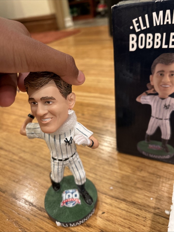 ELI MANNING BOBBLE HEAD BOBBLEHEAD NEW YORK YANKEES LIMITED SGA GIANTS ...