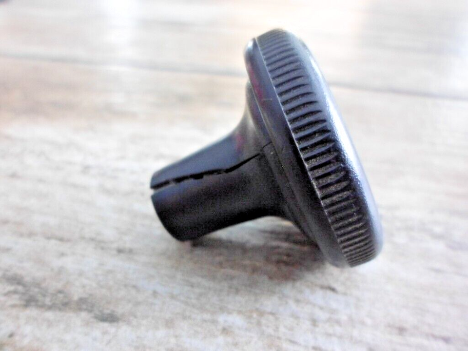 Mercedes-Benz W116 W107 SLC - Dash Brake Release Knob (CRACKED) | eBay