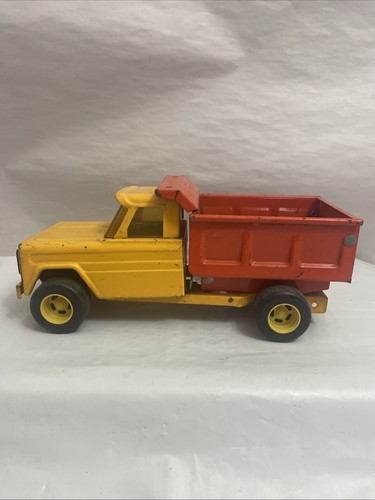 Vintage 1960s Ertl Structo Yellow Orange dump Truck Pressed Steel Lever ...
