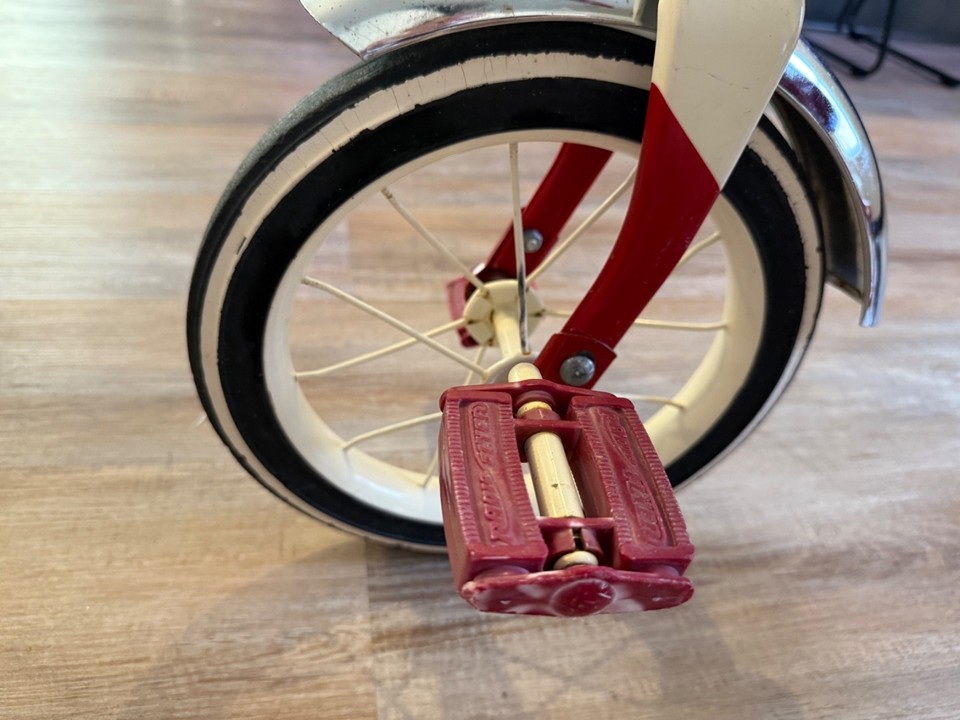 Vintage Retro Radio Flyer Red Tricycle Spoke Wheels Steel Frame Model ...