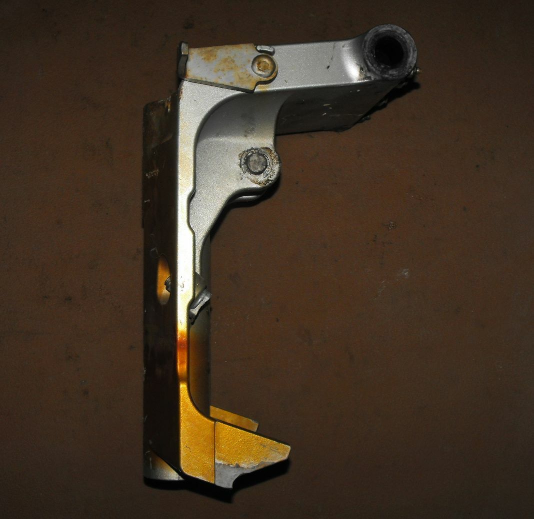 Honda Bf90 90 HP 4 Stroke Swivel Case Assembly PN 50201-zw1-040za Fits ...