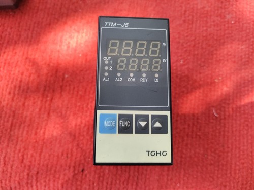 P:MP9 Toho TTM-005S-R-AR Temperature Controller | eBay