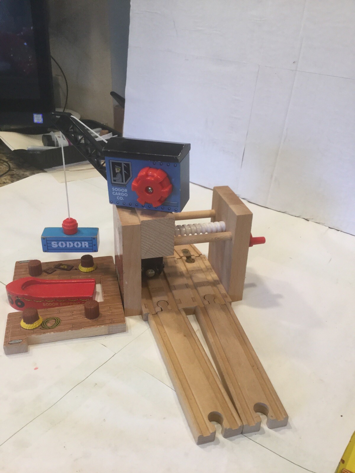 SODOR CARGO CO.~CRANE~SALTY~CAR~CARGO~DOCK~BARGE~TRACKS~Thomas The ...