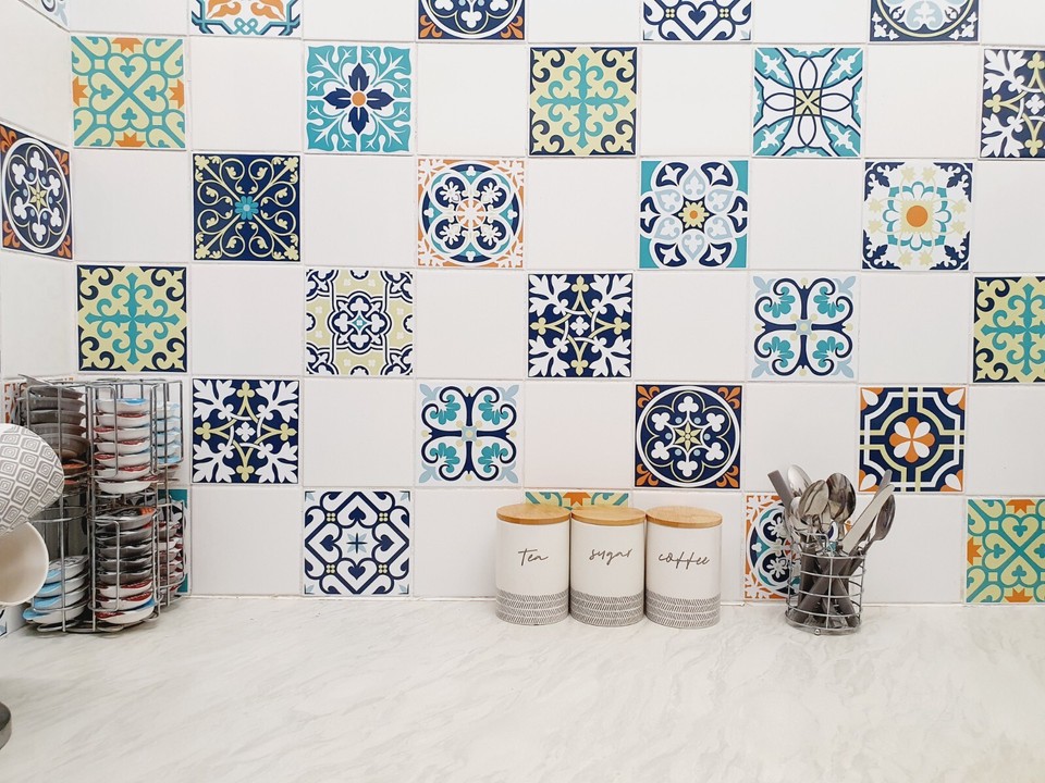 Tile Stickers, Pack of 24, Kitchen Bathroom Waterproof Wipeable 145mm x ...