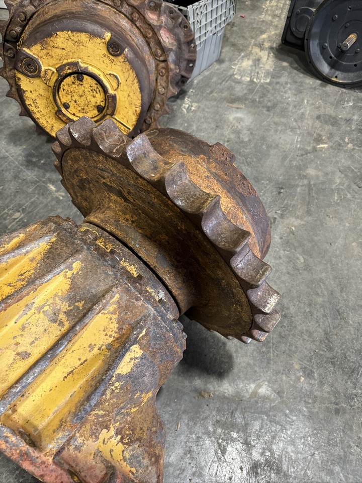 Caterpillar CAT D4G Dozer Final Drive | eBay