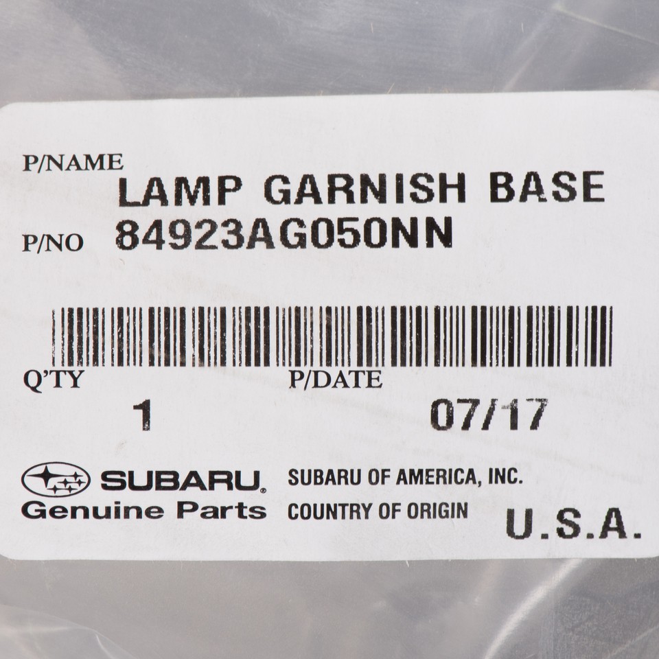 OEM 2005-09 Subaru Legacy Outback Rear Tailgate Backup Lamp Housing ...