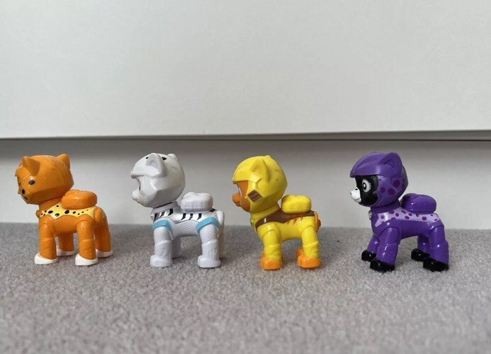 PAW Patrol Cat Pack Action Figure Full Set X4 Rory Shade Leo Wildcat ...