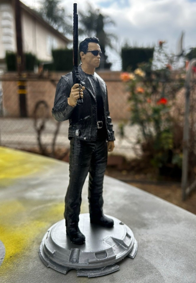 Arnold Schwarzenegger| terminator action figure| Movie character ...