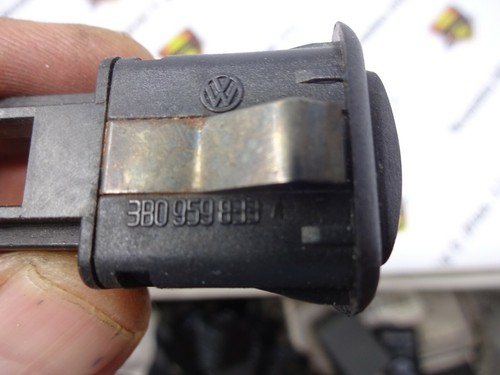 Switch opening fuel tank cap VW 03000313 3B0959833A 3BO959833A | eBay