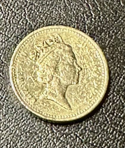 1985 ONE POUND ELIZABETH II RARE COIN UPSIDE DOWN EDGE MINT ERROR | eBay