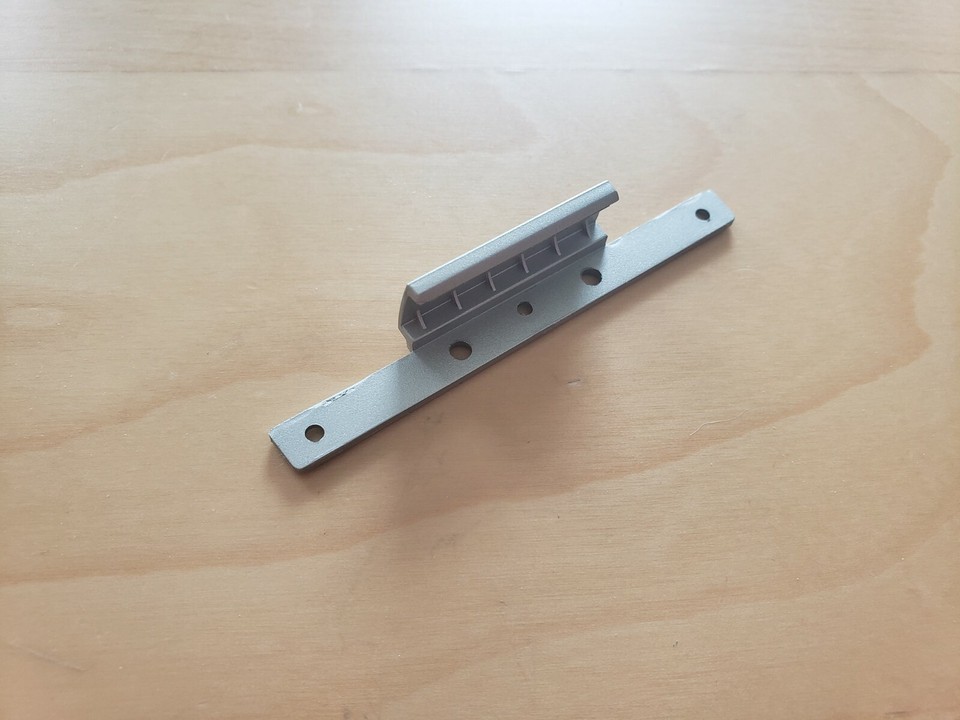 Dell Latitude D505 Laptop LCD Lid clasp hook clip latch | eBay