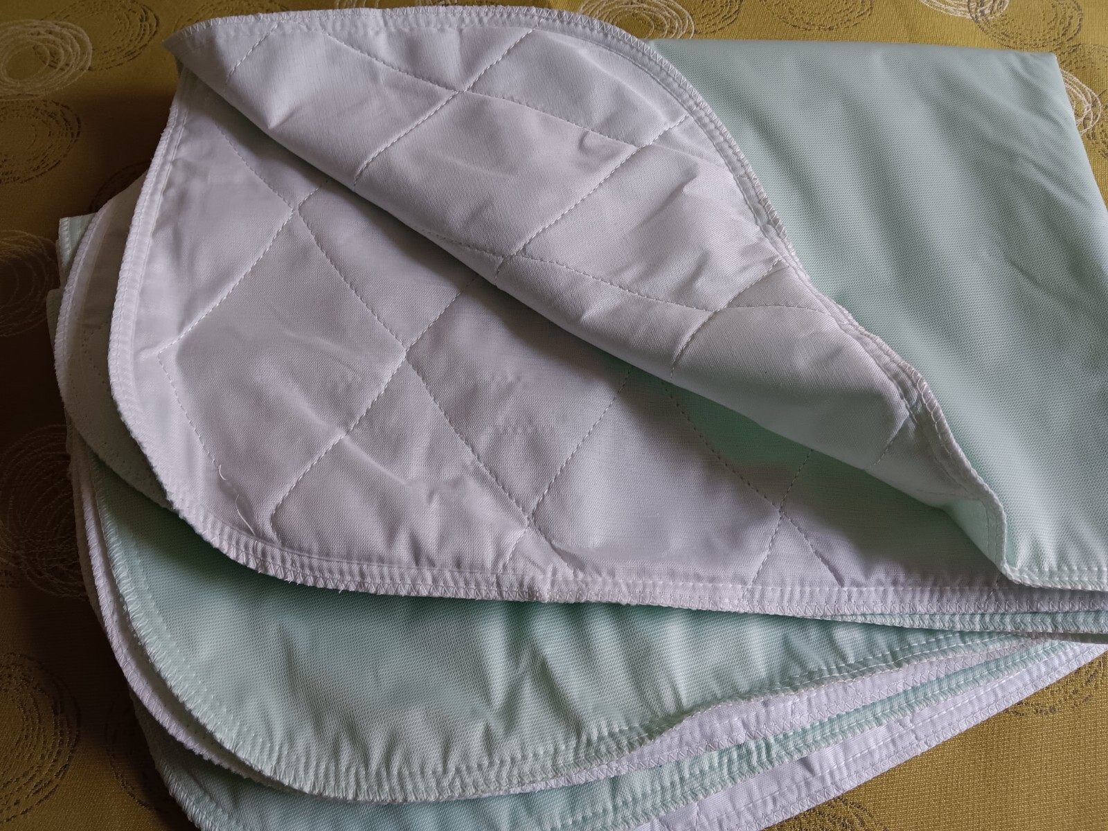 Washable Reusable Bed Pad Lot Of 3 Incontinence Absorbent Waterproof ...