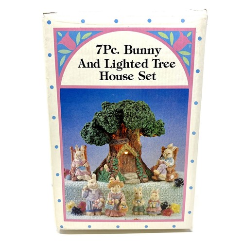 Vintage Easter Village Set 7Pc Bunny and Lighted Tree House w/Light ...