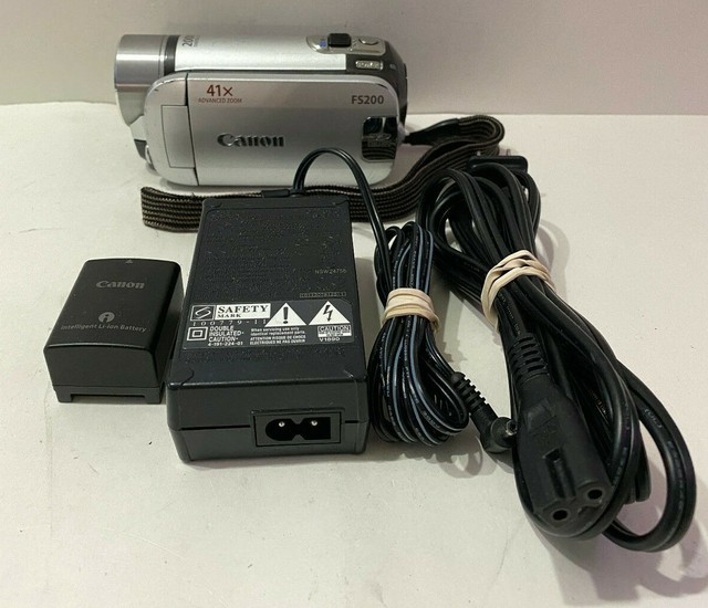 Canon FS200 Camcorder - Misty silver for sale online | eBay