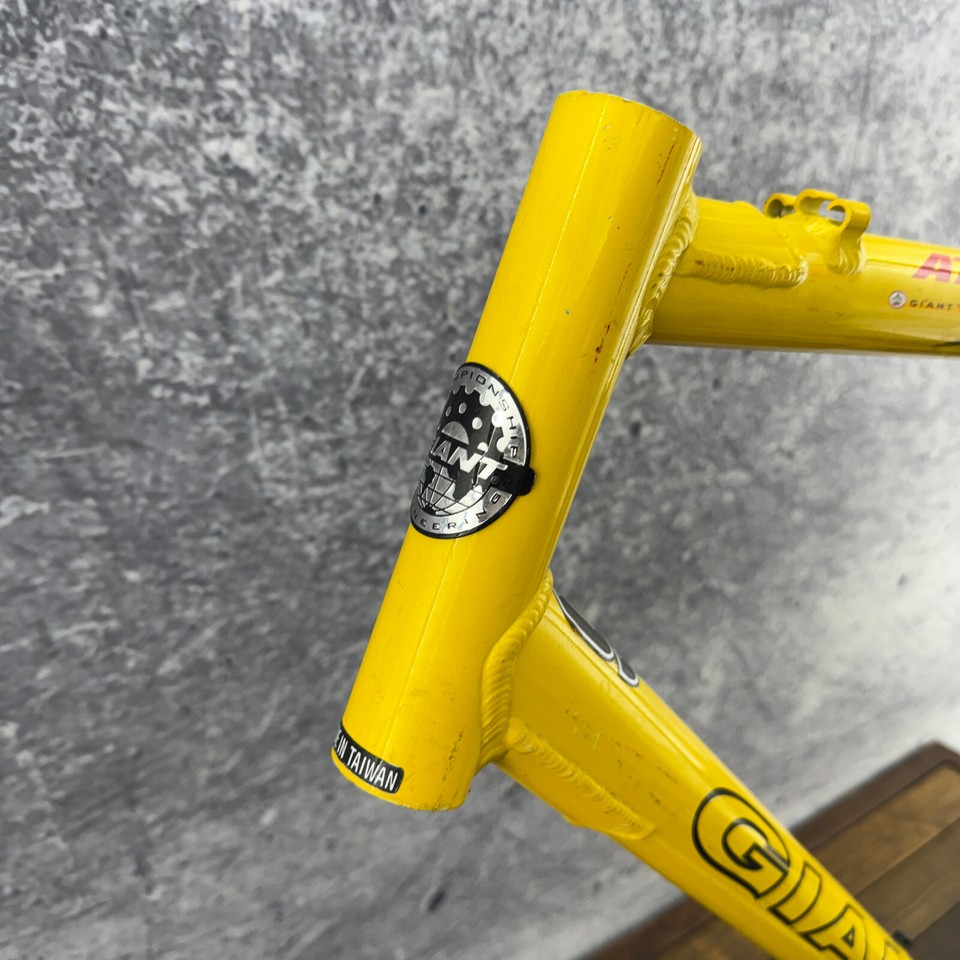 Vintage Giant ATX 890 Frame 23 in John Tomac Mountain 26 Yellow Alloy ...