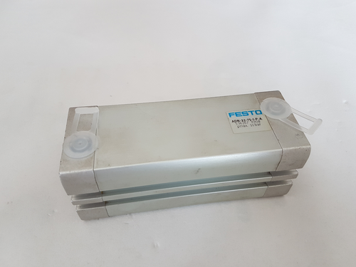 Festo Kurzhubzylinder ADN-32-75-I-P-A Teile Nr. 536267 Serie : X908 Neu ...