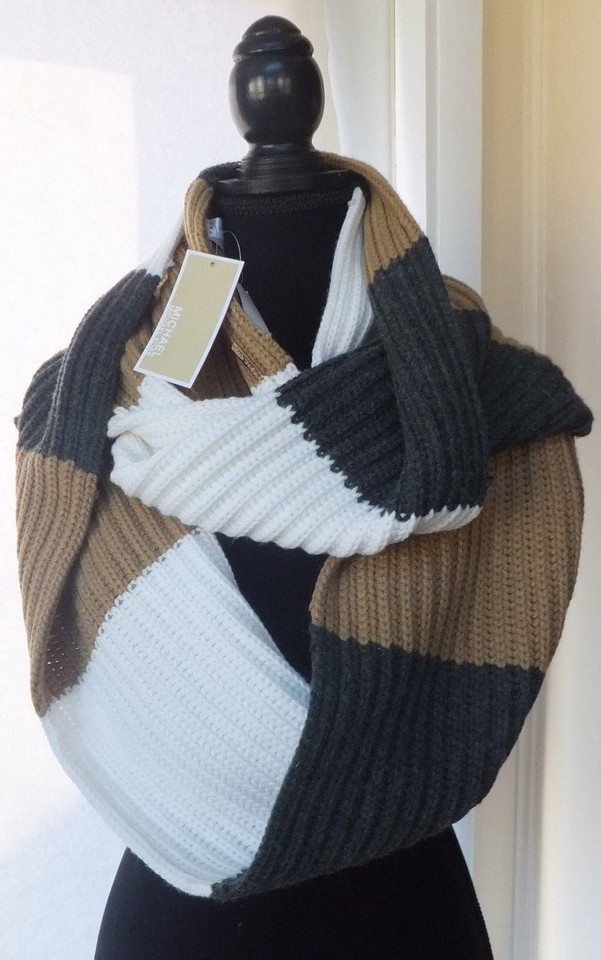 MICHAEL MICHAEL KORS Heavy Luxury Knit Infiniti Scarf NWT | eBay