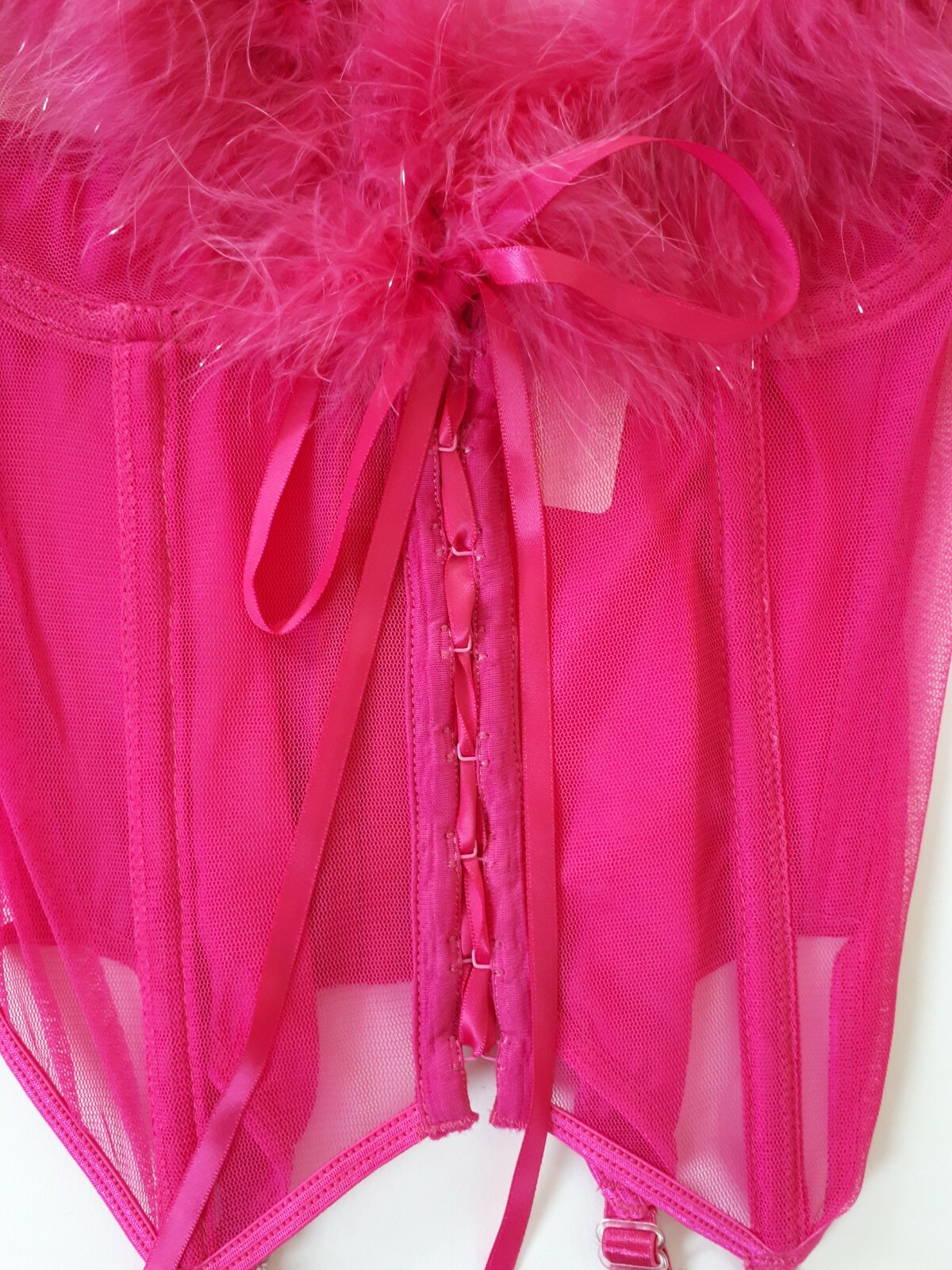 Shirley of Hollywood Sizes 34 36 38 Pink Feather Bustier & Thong ...