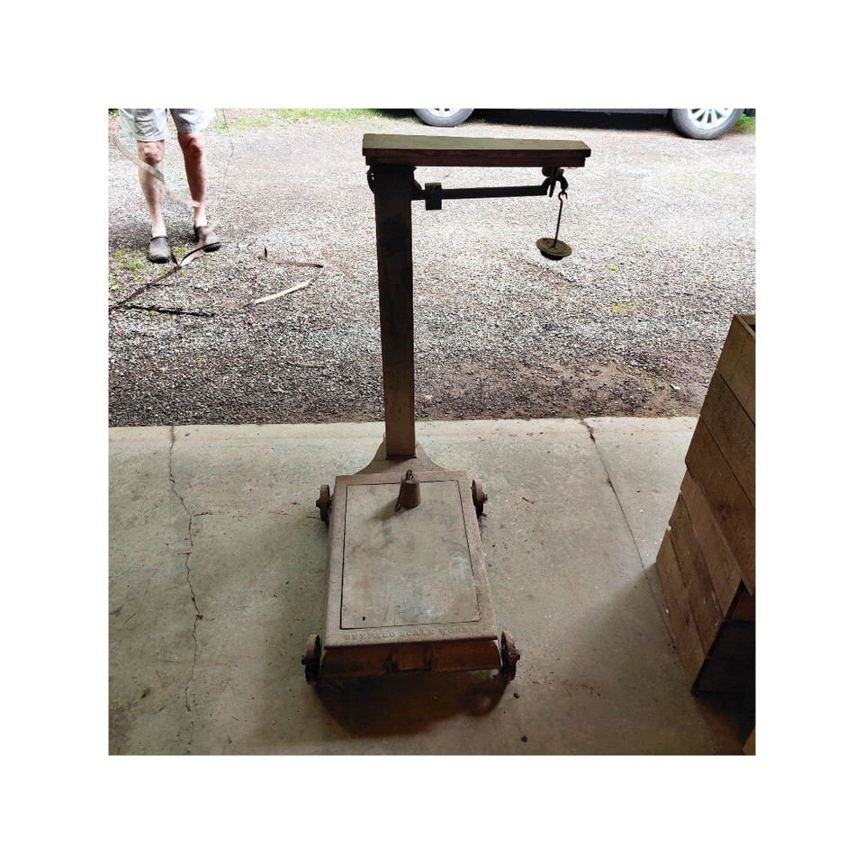 Antique platform scale Buffalo Scale Works Company - vintage grain ...
