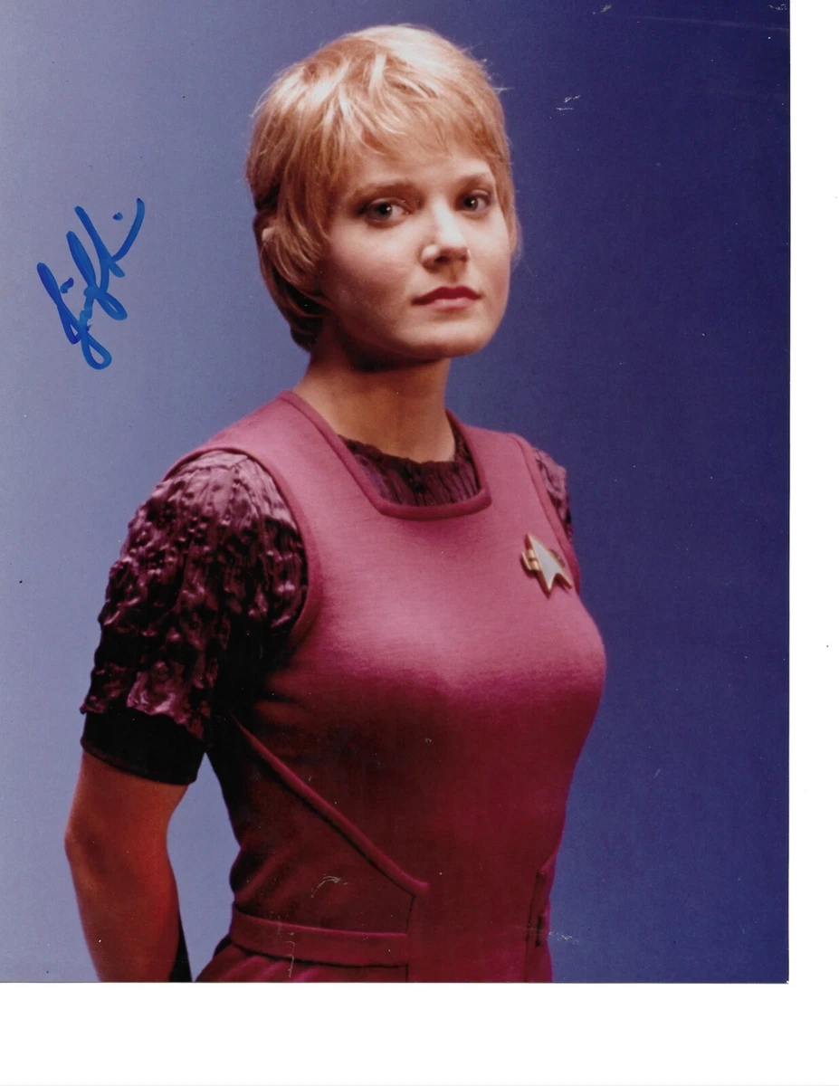 Jennifer Lien Voyager