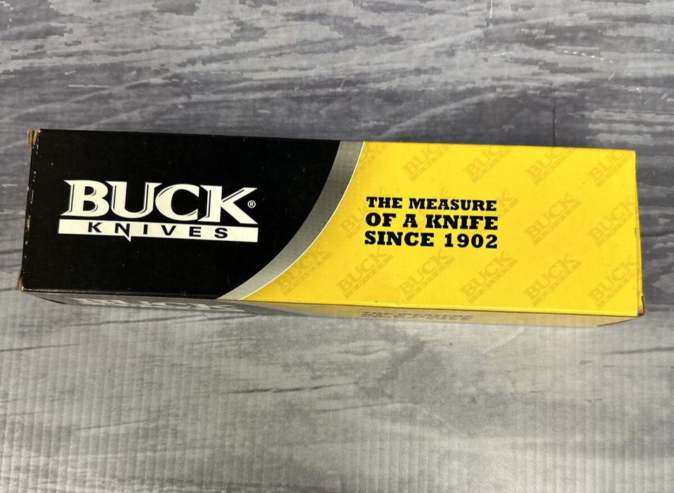 Buck 192 Vanguard Fixed Blade Hunting Knife 420HC Walnut Belt Sheath ...