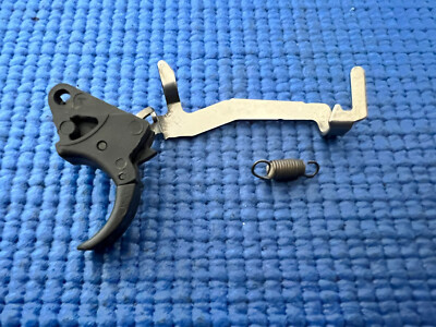 Smith & Wesson SW40VE .40 SW Trigger Assembly Nice See Pics Free ...