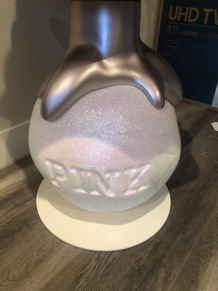 2017 Victoria’s Secret PINK Christmas Tree w/ Snowball. Store Display ...