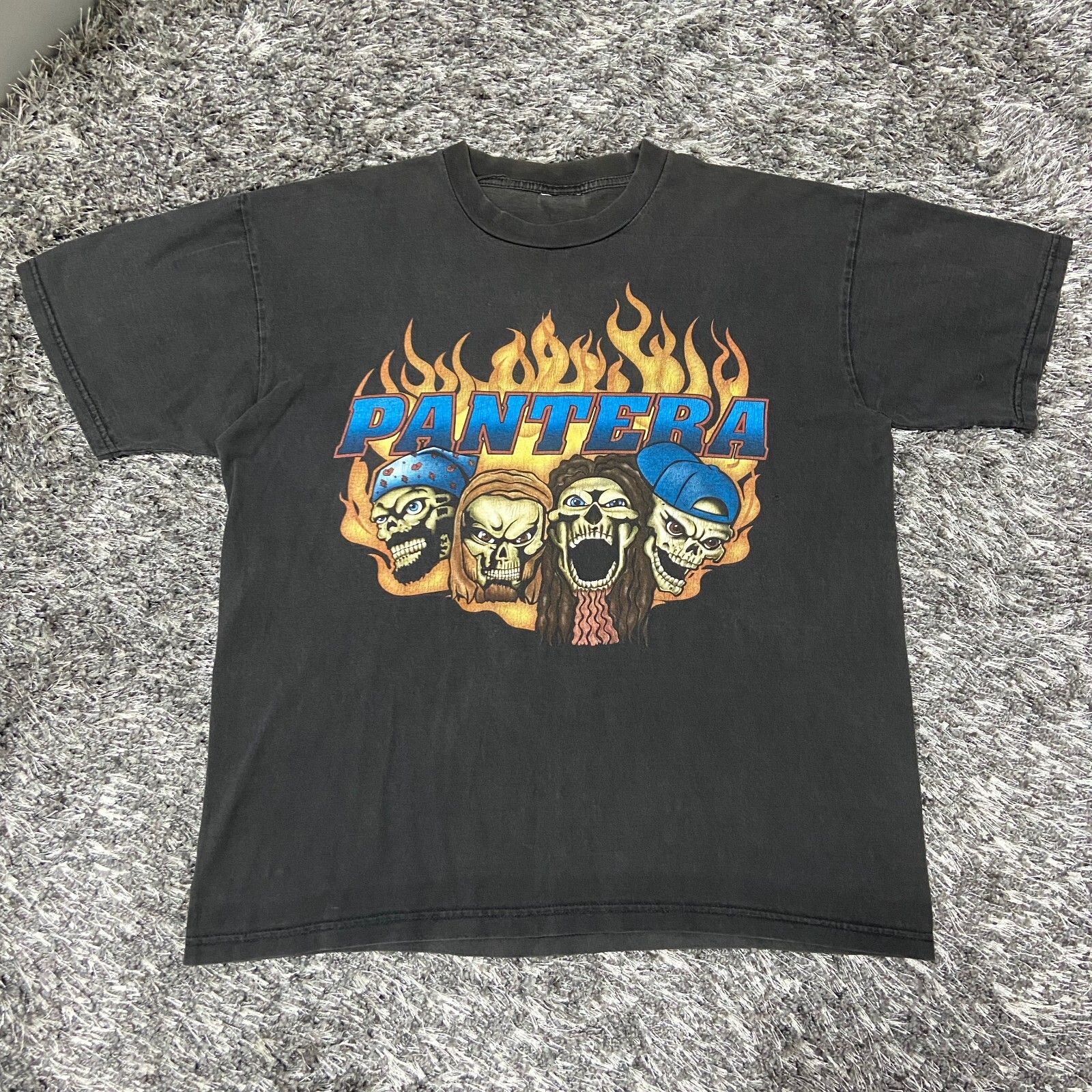 1990's PANTERA FLAMED CARTOON FACES RARE SUNFADED TEE… - Gem