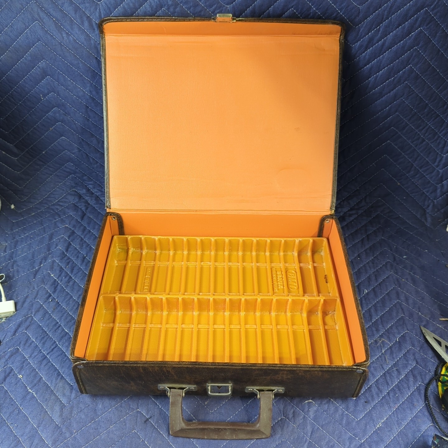 Vintage Brown BMI Cassette Tape Carrying Case 30 Slot Holder Faux ...