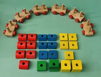 Wood Stacking Train and Wooden Blocks Set 6 Train Cars And 21 Colored ...