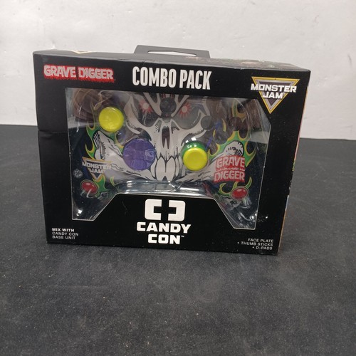 CANDY CON Monster Jam Grave Digger Combo Pack Licensed Controller Kit ...