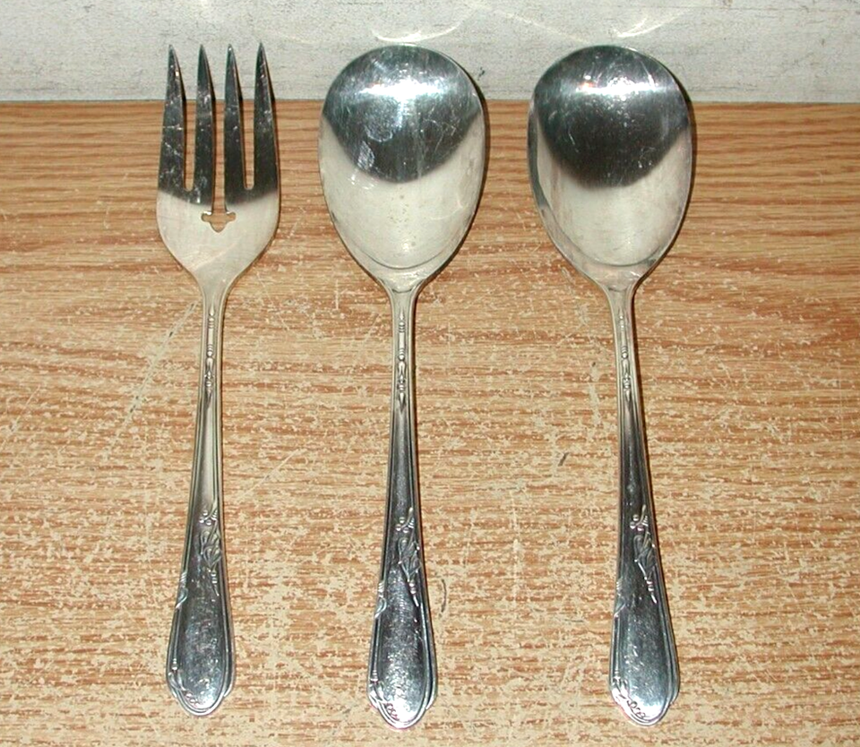 VINTAGE NOBILITY PLATE REVERIE 46-PIECE SILVERWARE FLATWARE SET IN WOOD ...