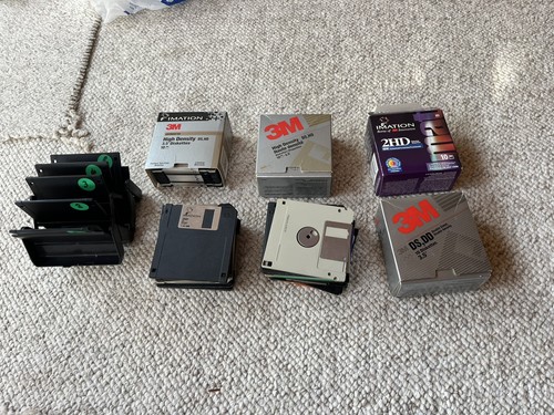 Lot of 90+ Floppy Disks 3.5" Mixed DS HD DD 1.44 MB 2 MB Floppy ...