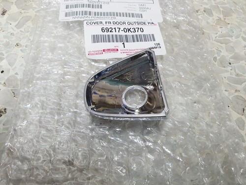 TOYOTA HILUX REVO FORTUNER 2015-20 OUT SIDE DRIVER DOOR HANDLE CAP ...
