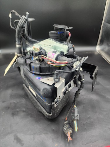 2009-2013 BMW E70 X5 35d 3.5d DEF DIESEL FLUID RESERVOIR ACTIVE TANK ...