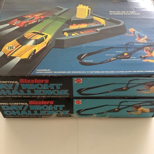 Hot Wheels Redline Sizzlers 2 Day Night Challange Sets Night Ridin ...