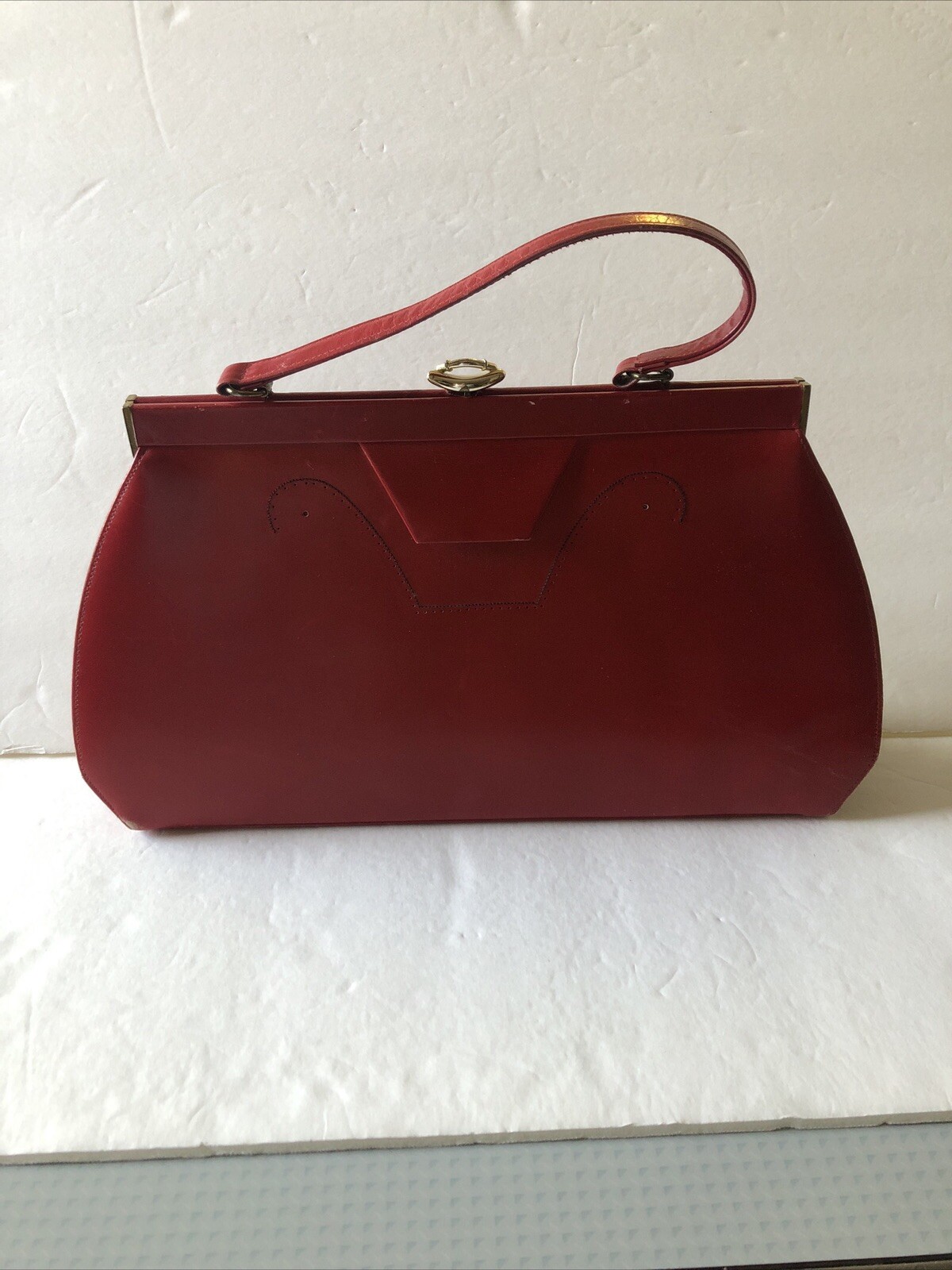 1950s 1960s LEWIS DESIGNS Smooth Red LEATHER Handbag … - Gem