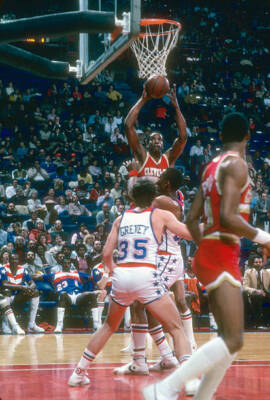 Kenny Carr of the Cleveland Cavaliers 1981 Basketball Photo 4 | eBay ...