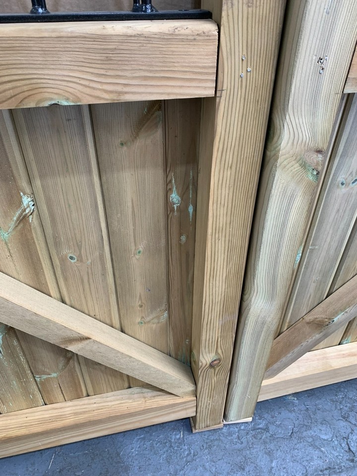 Timber (Wooden) Garden Driveway Gates 2400mm Wide x 1200mm High | eBay UK