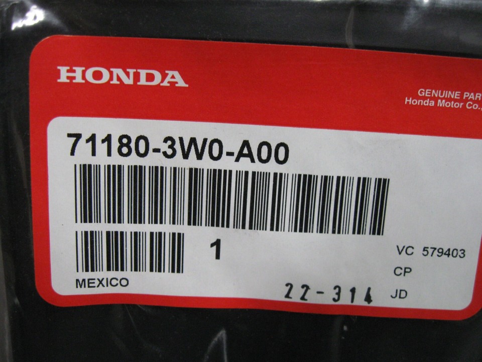 Honda 71180-3W0-A00 Front License Plate Base for 2023-2024 HR-V New ...