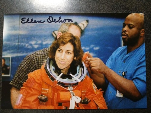 ELLEN OCHOA Authentic Hand Signed Autograph 4X6 Photo -- FEMALE NASA ...