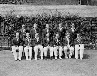England Team Don Kenyon Tony Lock Johnny Wardletom Graveney 1953 OLD ...