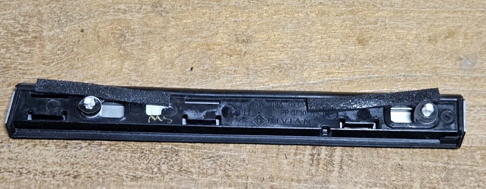 2022–2024 Rivian R1S Quarter Window Upper Molding LH Driver Side OEM ...
