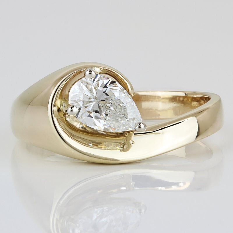 14K Yellow Gold MWI Eloquence Swirl Solitaire Pear Diamond Anniversary ...