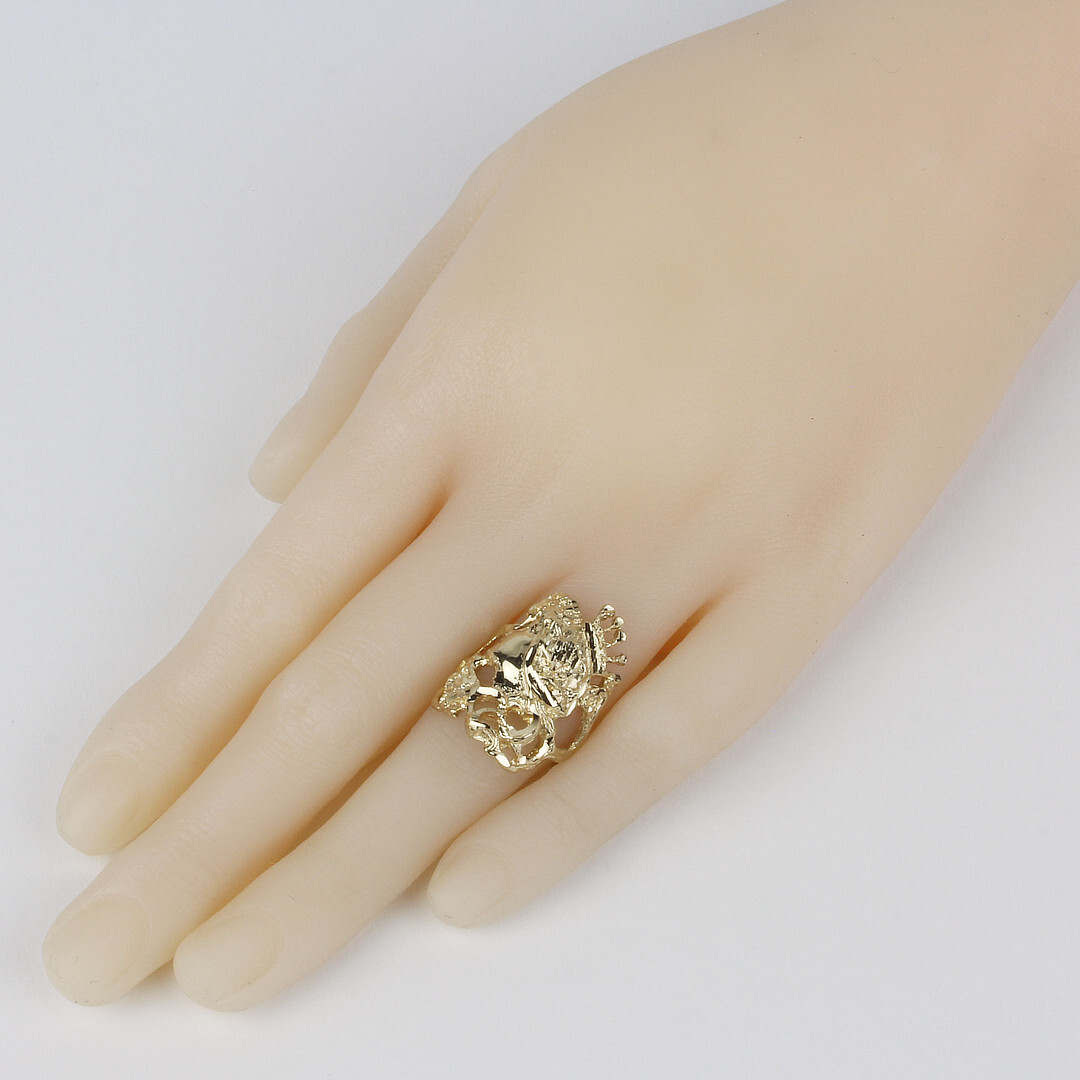 14k Yellow Gold Crowned Woman, Queen Ring Size 6 - Gem