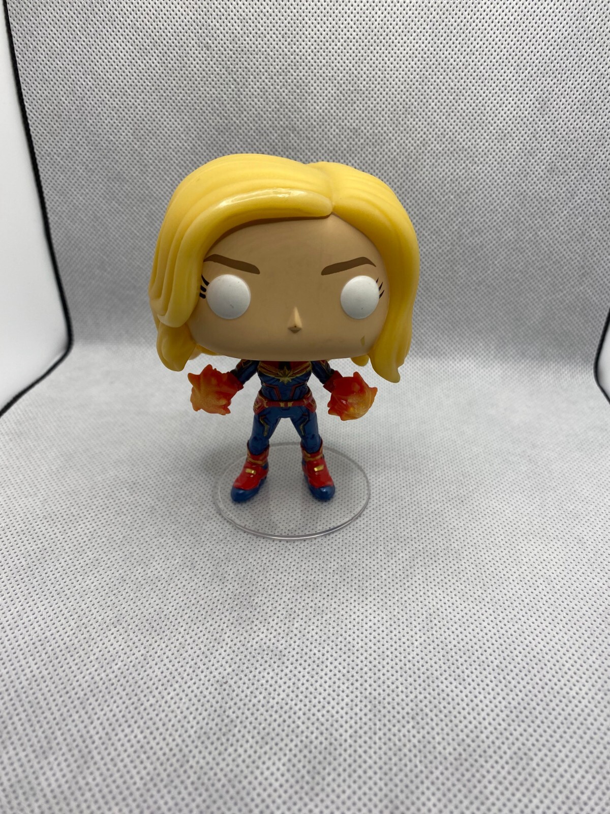 Funko POP! Marvel Captain Marvel Movie GLOWS IN THE DARK WALMART #432 ...