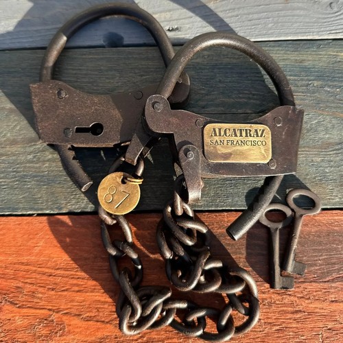 Alcatraz Prison Handcuffs, Iron Adjustable Cuffs with Chain & Antique ...