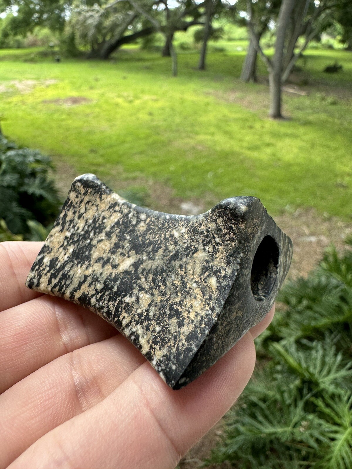 Native American speckled granite Horned Bannerstone Artifact Arrowhead ...