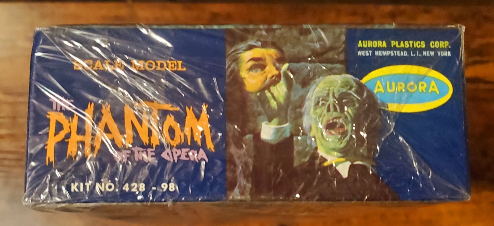 1963 "PHANTOM OF THE OPERA" Original AURORA MODEL KIT #498-98 Factory ...